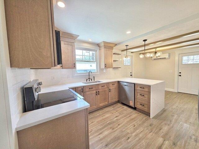 house with 4 bedroom, Smithfield RI ES105081251