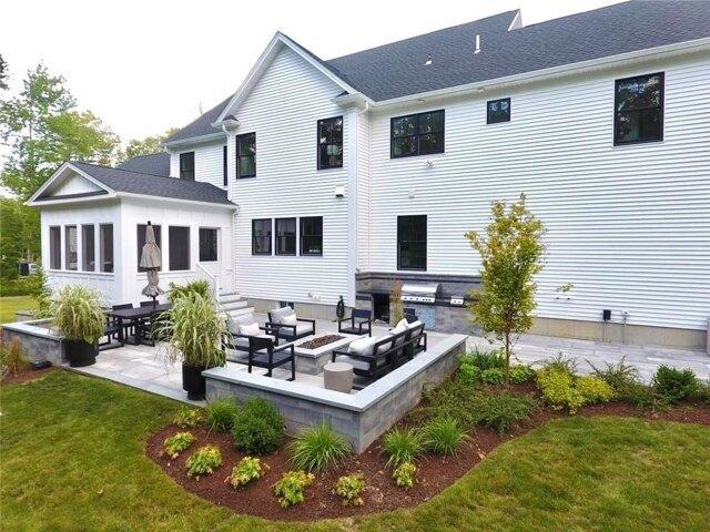 house with 4 bedroom, Smithfield RI ES103848630