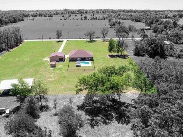 house with 4 bedroom, Sneads FL DLS89385415