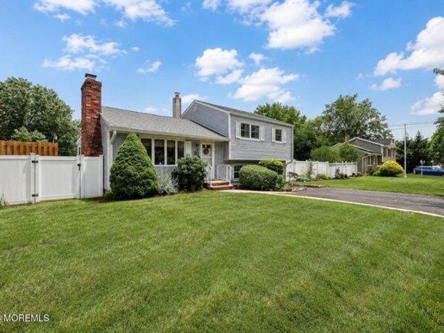 house with 4 bedroom, Spotswood NJ ES105174410