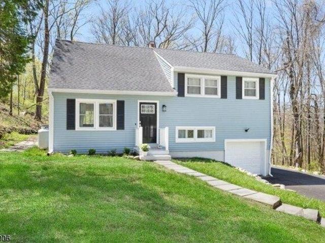house with 4 bedroom, Sparta NJ DLS102211892