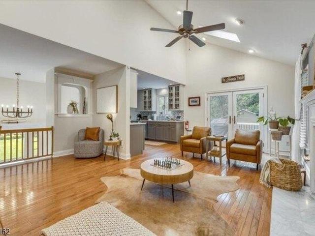 house with 4 bedroom, Sparta NJ DLS102316590