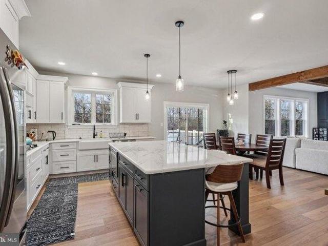 house with 4 bedroom, Spring Mount PA ES104907447