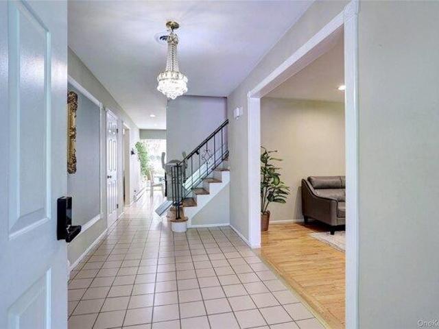 house with 4 bedroom, Spring Valley NY ES103600736