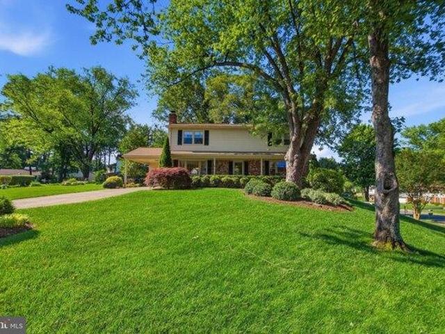 house with 4 bedroom, Springfield VA DS103601964