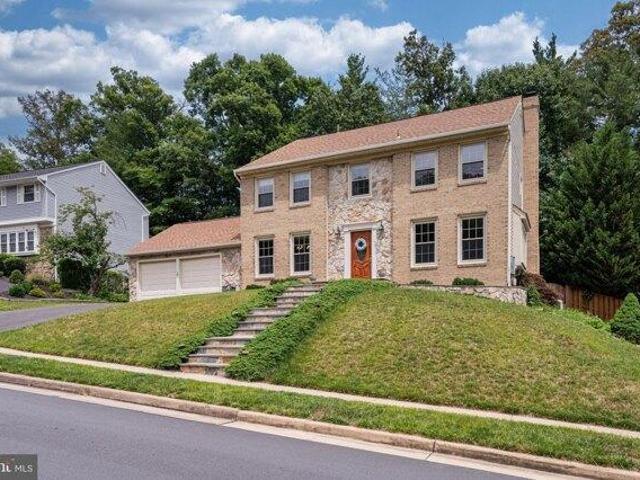 house with 4 bedroom, Springfield VA DS103624590