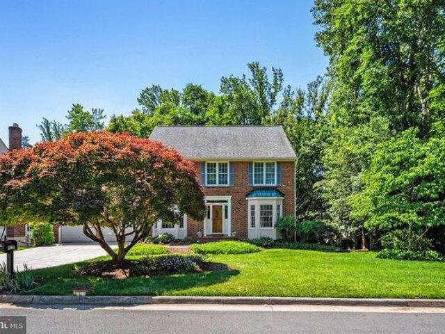 house with 4 bedroom, Springfield VA DS103625308