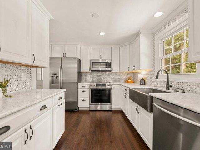 house with 4 bedroom, Springfield VA ES103624474