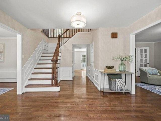 house with 4 bedroom, Springfield VA ES103625308