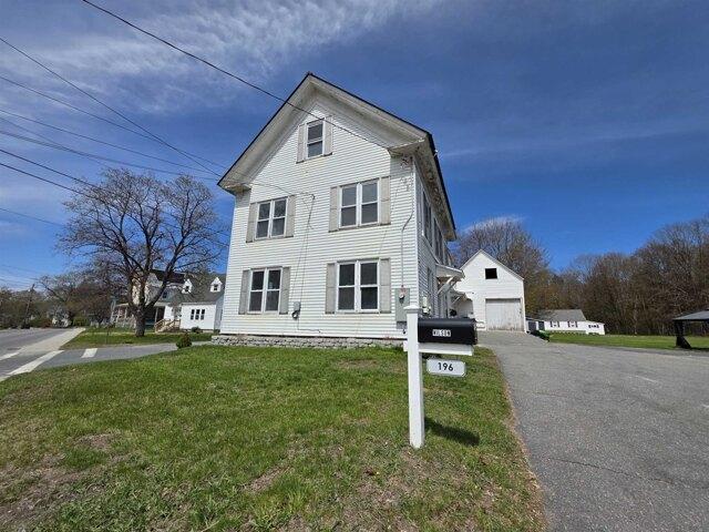 house with 4 bedroom, Springfield VT DLS102213512