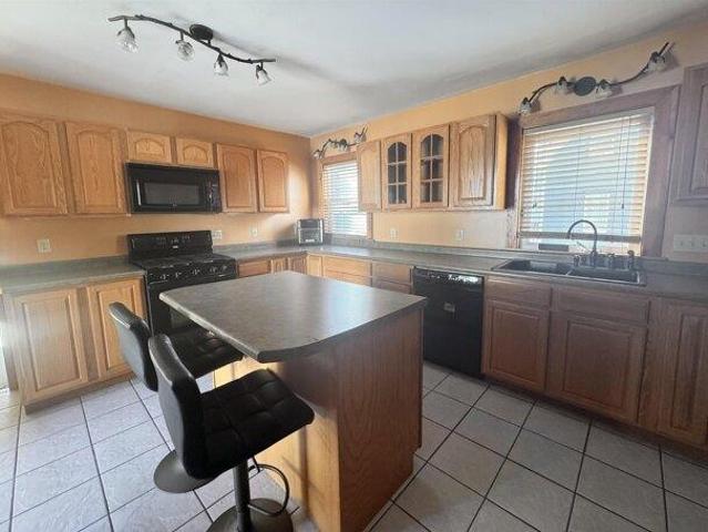 house with 4 bedroom, Springfield VT ES103071593