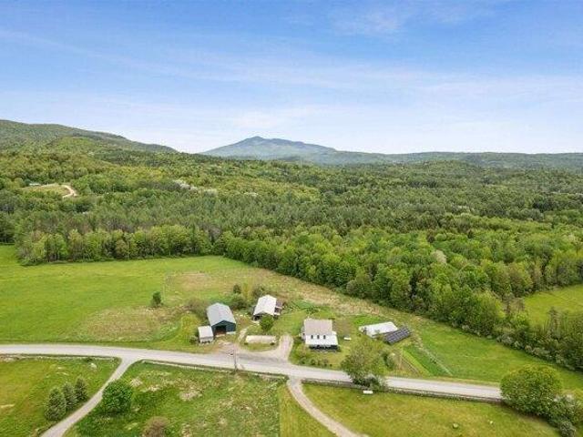 house with 4 bedroom, Springfield VT ES104652251