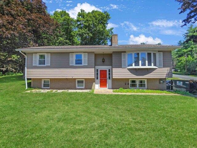 house with 4 bedroom, Springfield VT ES104758346