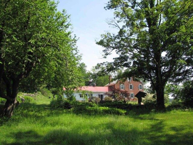 house with 4 bedroom, Springfield VT ES104759869