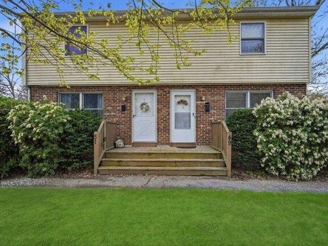 house with 4 bedroom, Springfield MA DLS101660597