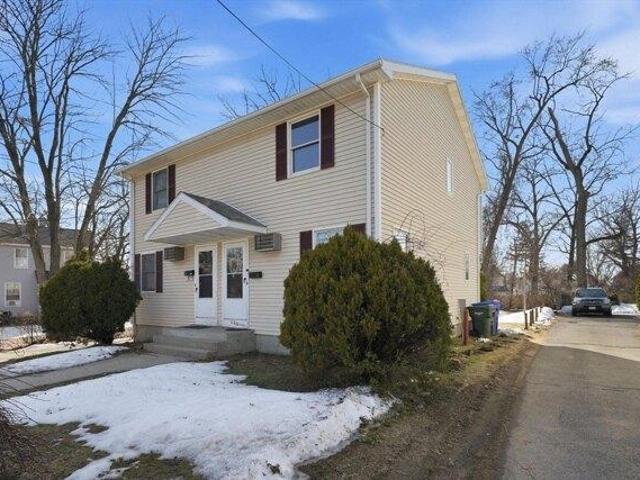 house with 4 bedroom, Springfield MA DLS102089505