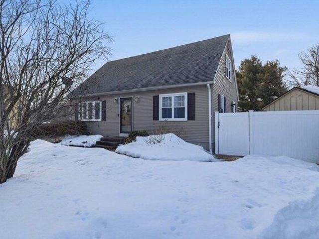house with 4 bedroom, Springfield MA DLS102344734