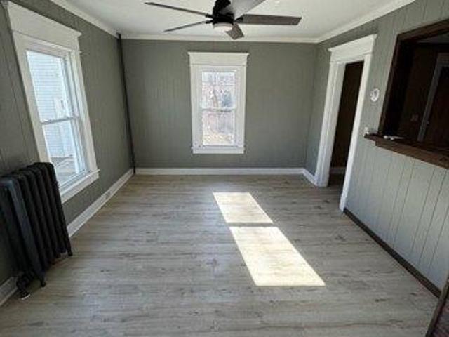 house with 4 bedroom, Springfield MA DS102635388