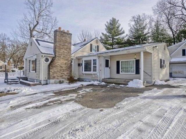 house with 4 bedroom, Springfield MA DS102823009
