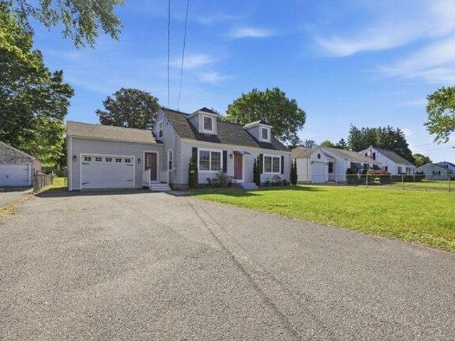 house with 4 bedroom, Springfield MA ES103247948