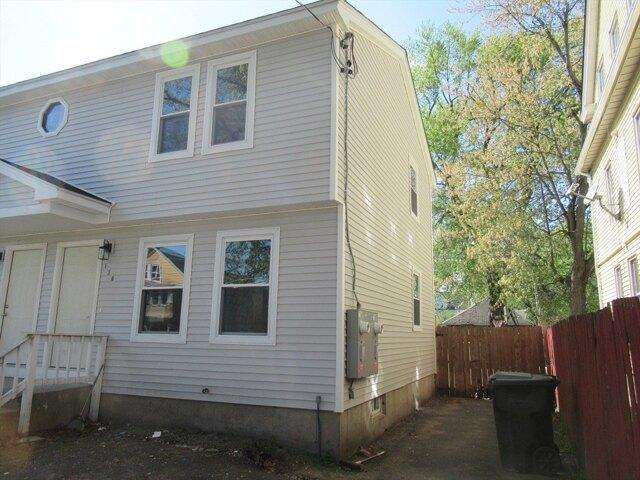 house with 4 bedroom, Springfield MA ES103497687