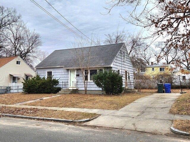 house with 4 bedroom, Springfield MA ES103887731