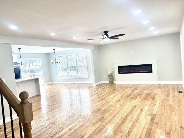 house with 4 bedroom, Springfield MA ES104407810