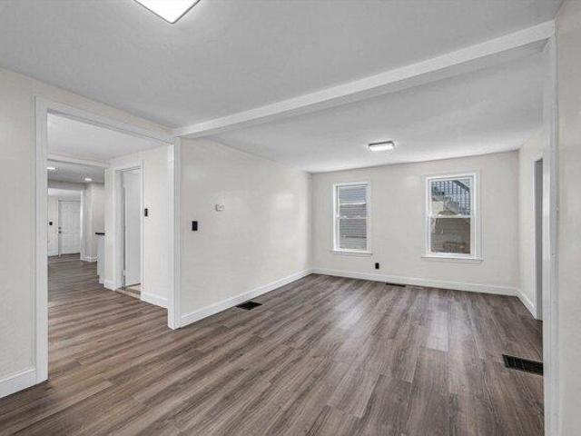 house with 4 bedroom, Springfield MA ES105205164