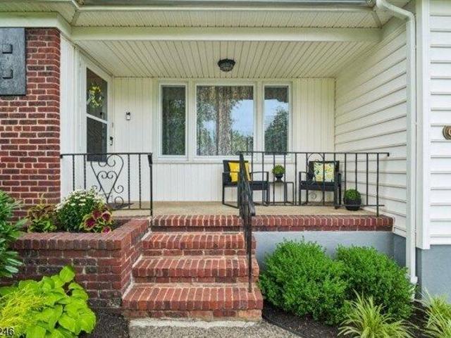 house with 4 bedroom, Springfield NJ DS104190740