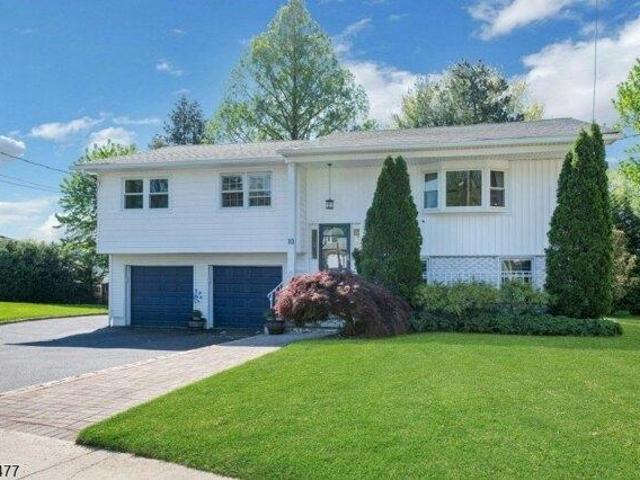 house with 4 bedroom, Springfield NJ ES104761568