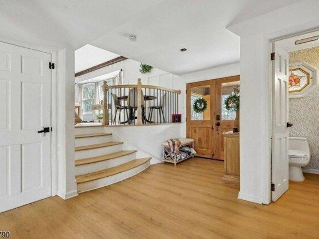 house with 4 bedroom, Springfield NJ ES104788812