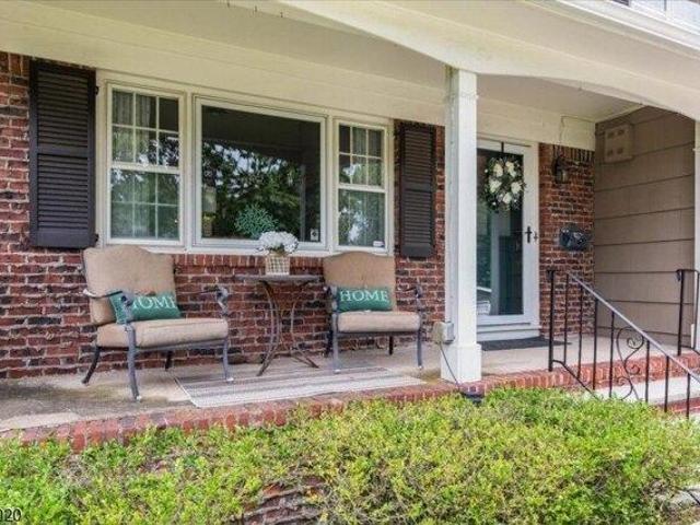 house with 4 bedroom, Springfield NJ ES105141700