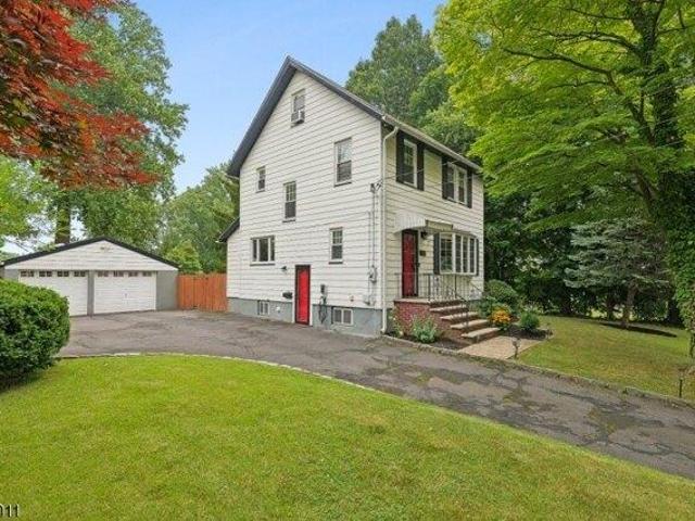 house with 4 bedroom, Springfield NJ ES105174199