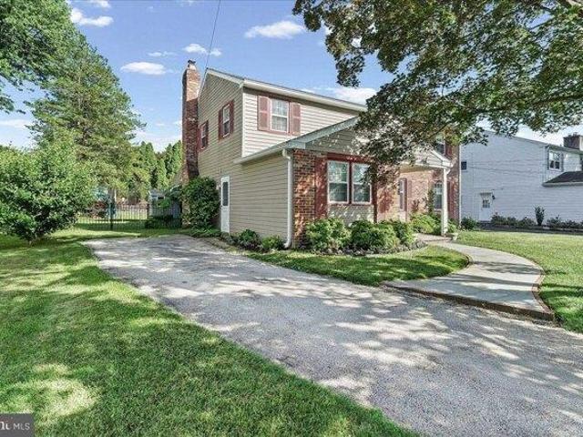 house with 4 bedroom, Springfield PA ES103599661