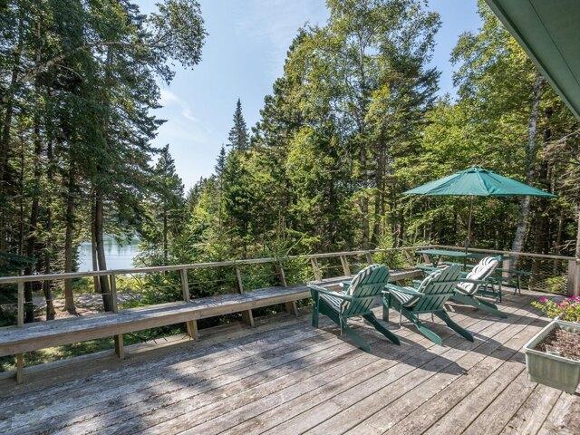 house with 4 bedroom, Swans Island ME DS102592857