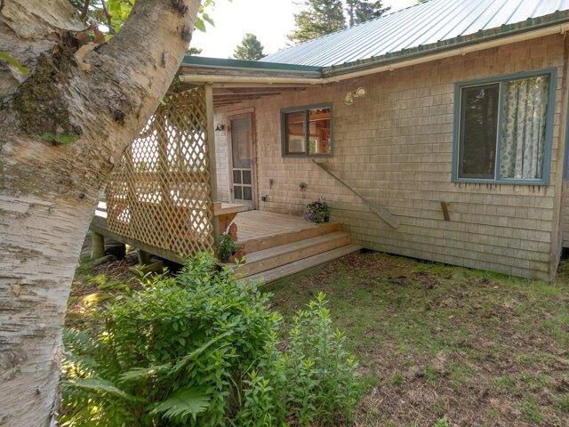 house with 4 bedroom, Swans Island ME ES105108307