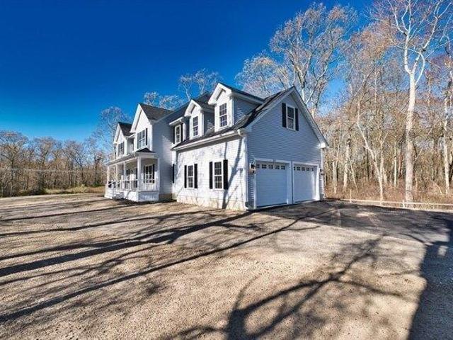 house with 4 bedroom, Swansea MA DS102062979