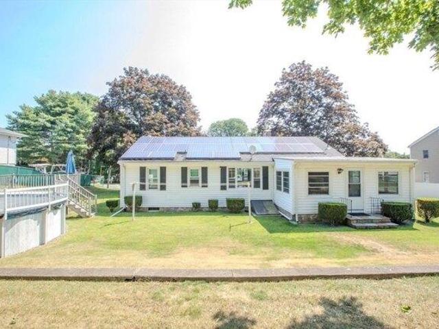 house with 4 bedroom, Swansea MA DS102445139