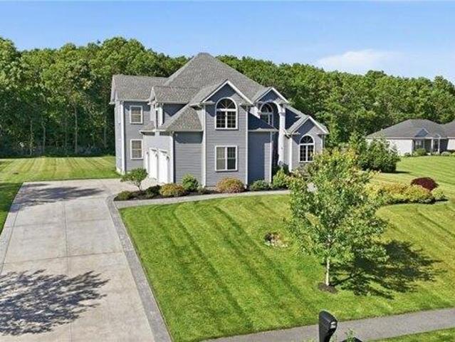 house with 4 bedroom, Swansea MA DS103929812