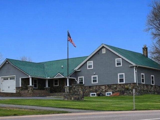 house with 4 bedroom, Swanton VT ES103498326