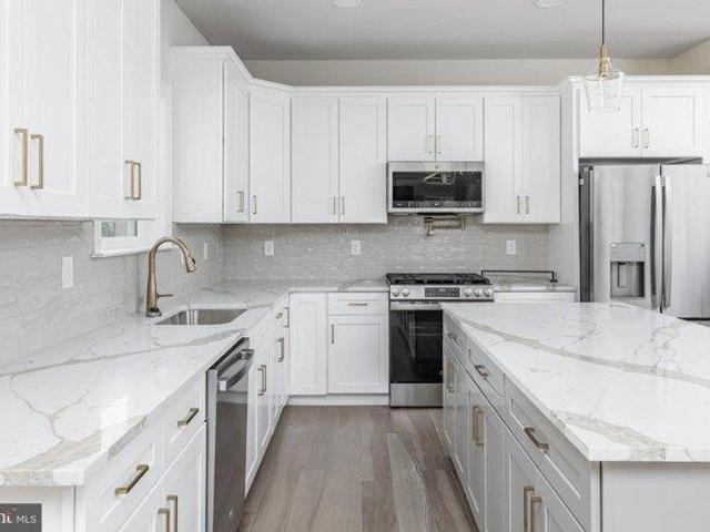 house with 4 bedroom, Swedesboro NJ ES105191832