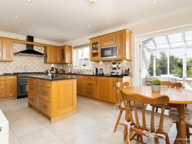 House With 4 Bedroom St. Mary Church St. Mary Church DS87091452