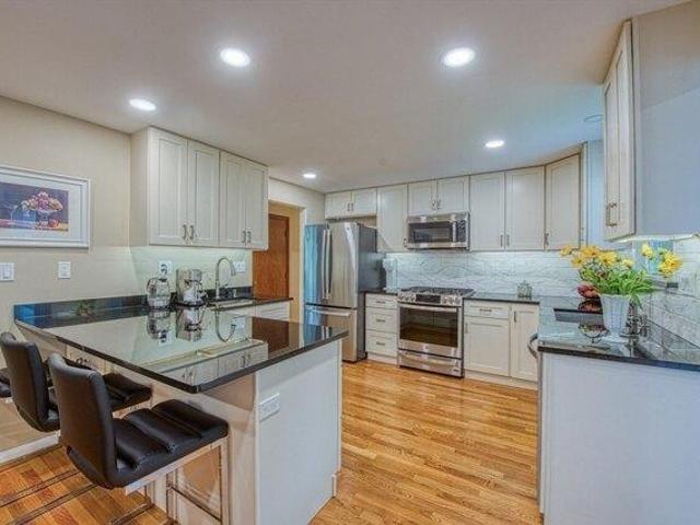 house with 4 bedroom, Stoughton MA DLS102313747
