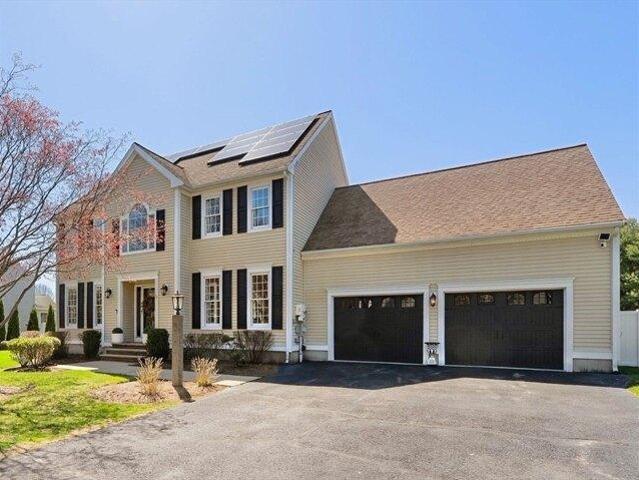 house with 4 bedroom, Stoughton MA DS101798742