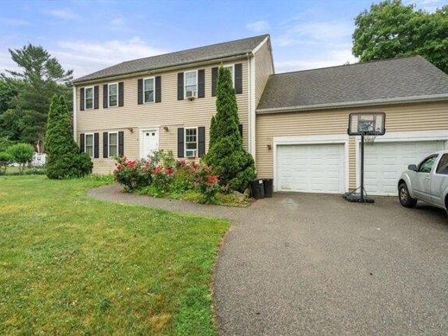 house with 4 bedroom, Stoughton MA DS104478789