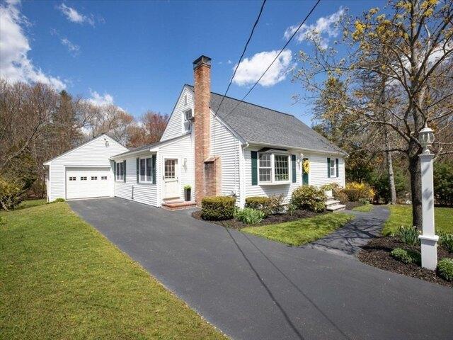 house with 4 bedroom, Stoughton MA ES103034393
