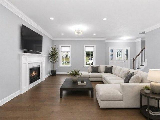 house with 4 bedroom, Stoughton MA ES104514746