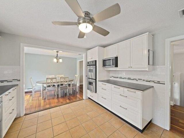 house with 4 bedroom, Stoughton MA ES104905194