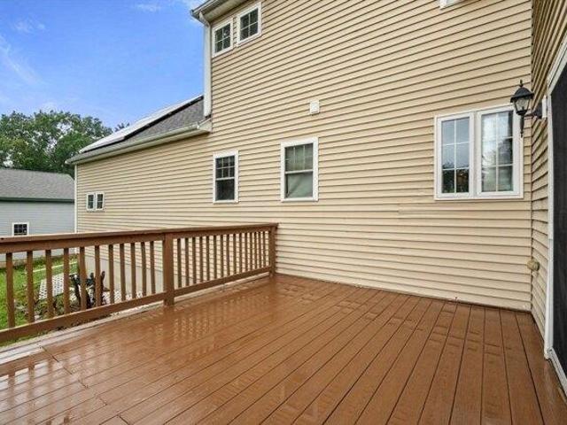 house with 4 bedroom, Stoughton MA ES105171883
