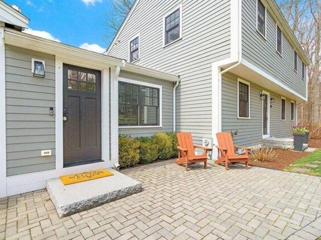 house with 4 bedroom, Stow MA DLS101629443